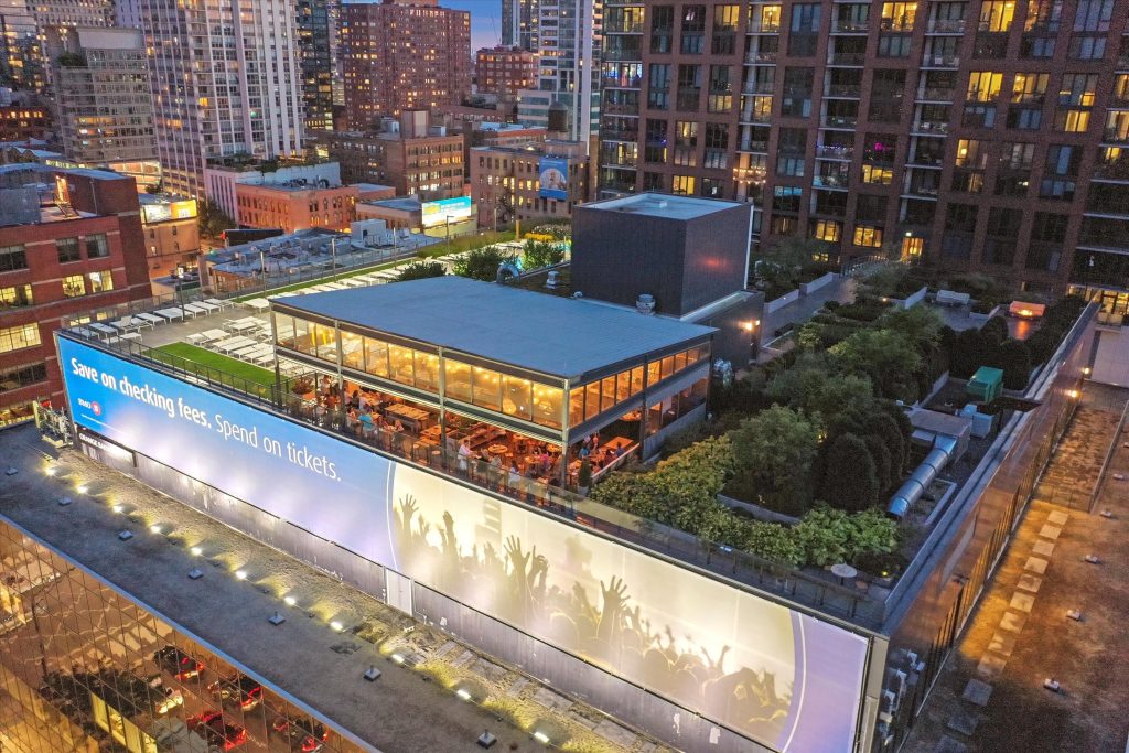 Amenities | 640 North LaSalle | River North | Chicago, IL